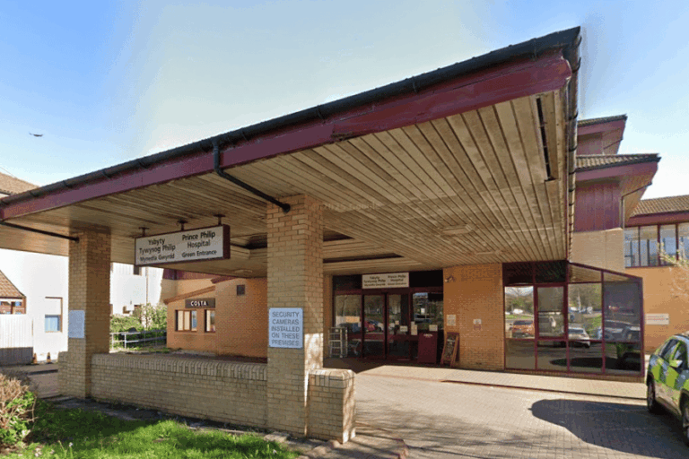 Llanelli Hospital Transforms Minor Injury Unit into Urgent Care Centre ...