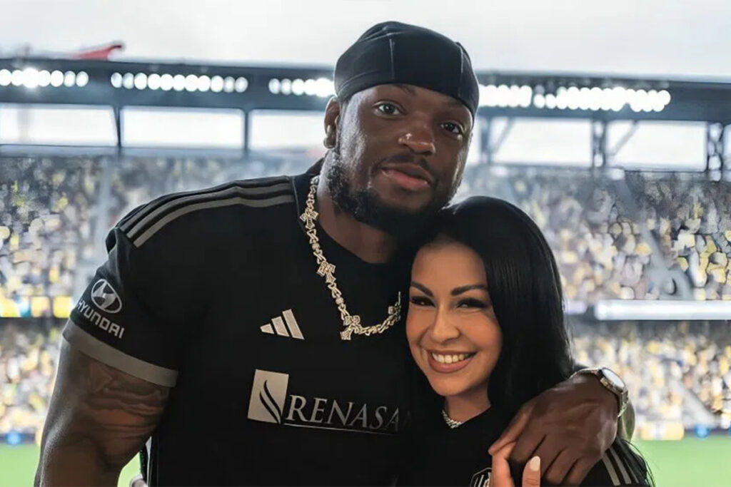 Derrick Henry's Partner Adrianna Rivas: A Pillar of Support ...
