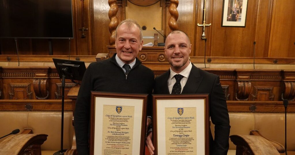 Tommy Coyle and Neil Hudgell Honoured with Freedom of Hull ...
