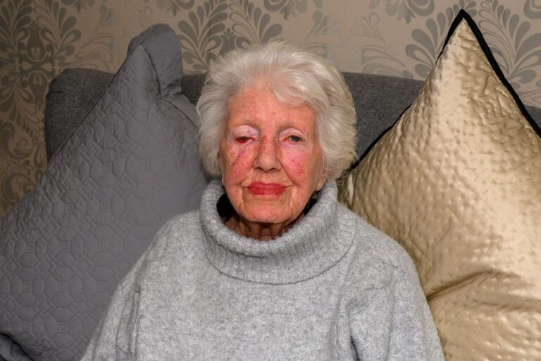 93-Year-Old Woman Faces Long Wait for NHS Complaint Response ...